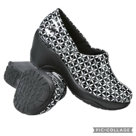 Nurse Mates | Shoes | Nurse Mates Bryar Pillowtop Black White ...